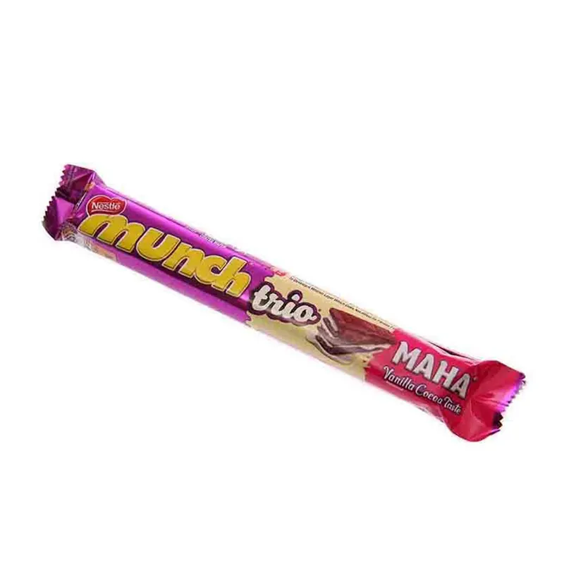 Nestle Munch Trio Maha Vanilla Cocoa Taste 22.1G - Souq Al Buhair